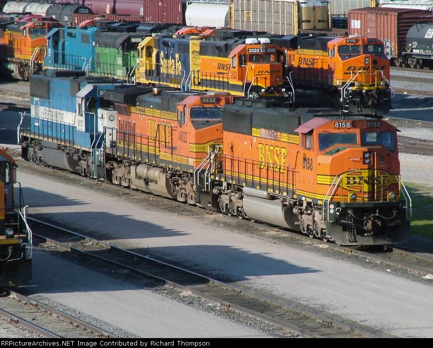 BNSF 8158